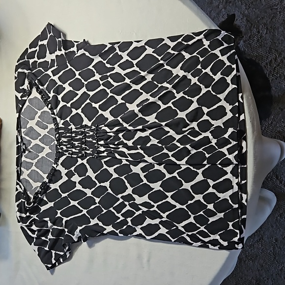 Rafaella | Tops | Rafaella Xl Black And White Blouse | Poshmark